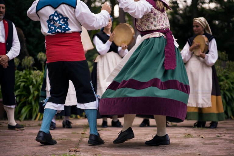 Exploring the Beauty and Diversity of Folk Dances Worldwide – Dance Master